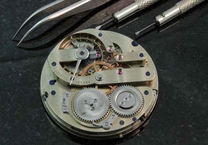 WatchCircle – Exclusive Watch Repair and Restoration Service